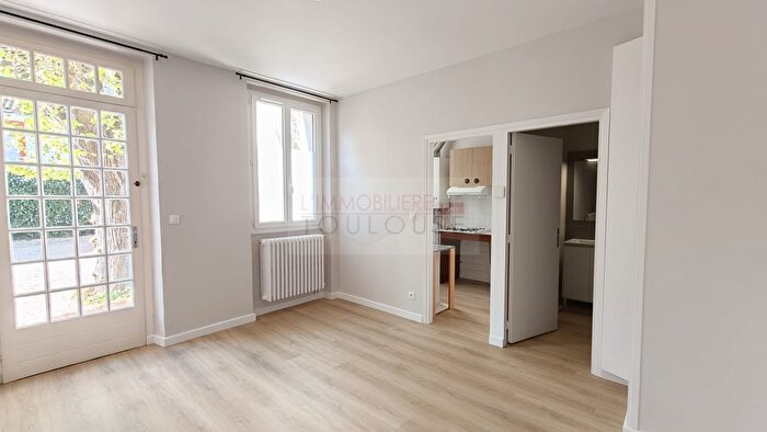 Appartement à louer - Toulouse, Busca, Jardin des plantes, Port Saint-Sauveur - 1 pièce