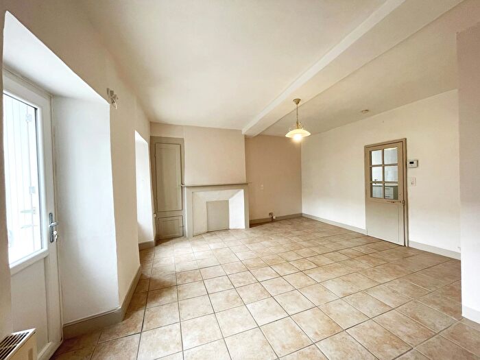 Maison à louer - Le May-sur-Èvre - 2 pièces - 1 chambre