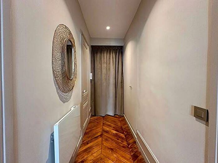 Appartement à louer - Presquîle, Centre ville, Cordeliers, Lyon ème arrondissement - 3 pièces - 2 chambres