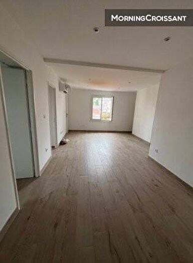 Appartement à louer - Champfleuri, Clermont-Ferrand - 1 pièce - 3 chambres