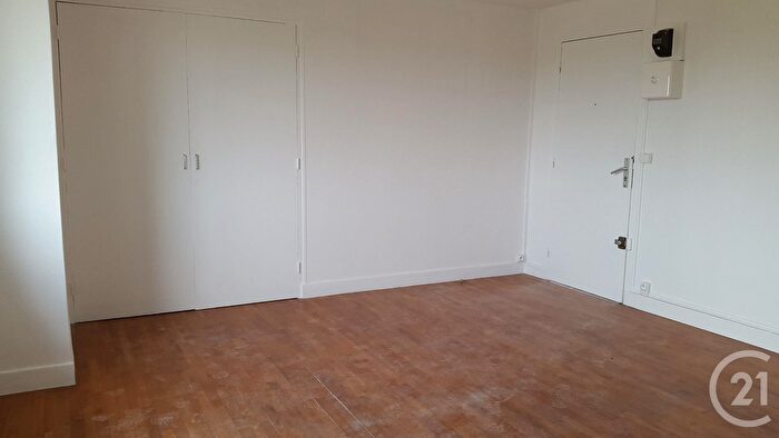Appartement 1 pièce à Brétigny-sur-Orge, Cendrennes, Bois de Châtres, à louer