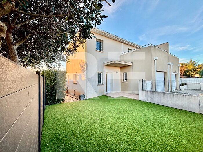 Maison à vendre - Bezouce - 5 pièces - 3 chambres