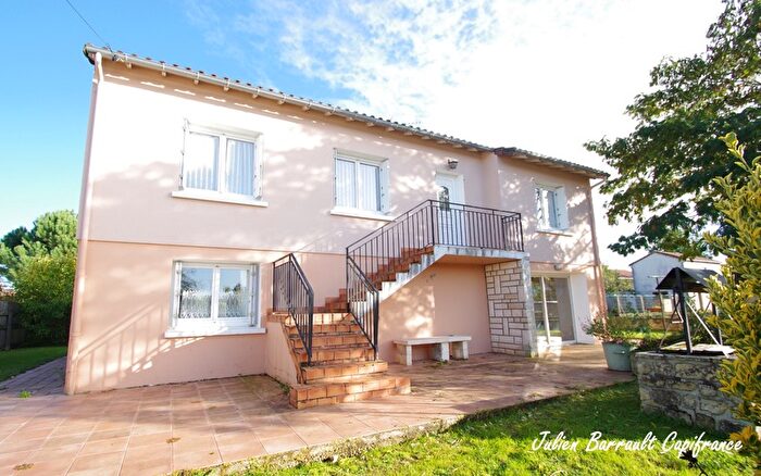 Maison à vendre - Sèvres-Anxaumont - 5 pièces - 3 chambres