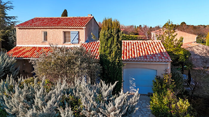 Maison à vendre - Venelles - 5 pièces - 4 chambres