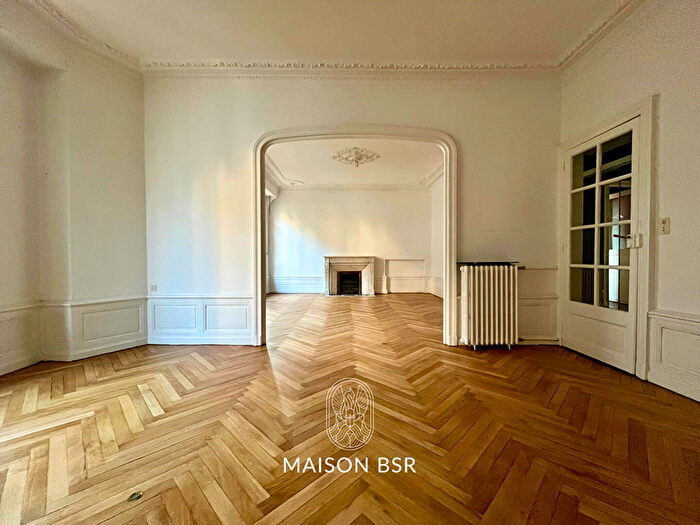 Appartement 5 pièces à vendre à Nantes, Centre-ville