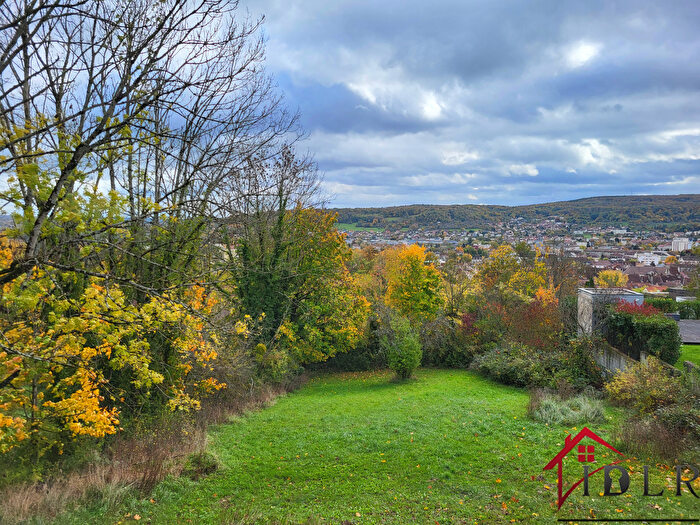 Maison à vendre - Vesoul, Grand Gresil, Stade, Saint-Ferjeaux - 8 pièces - 5 chambres