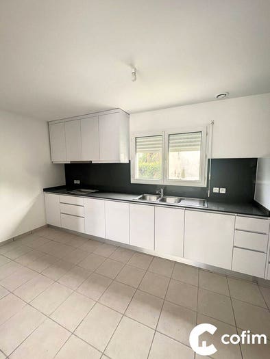 Maison 6 pièces à louer - Sud Est, Lescar