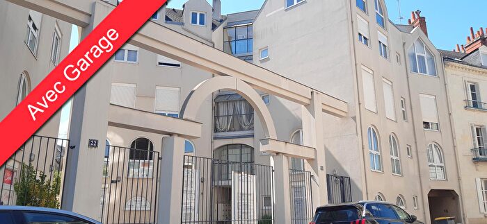 Appartement à louer - Tours, Centre-ville - 3 pièces - 2 chambres