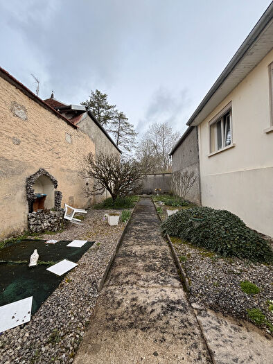 Maison à vendre - Châtillon-sur-Seine - 4 pièces - 2 chambres