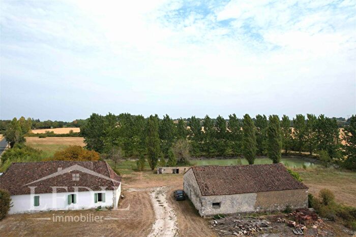 Maison à vendre - Bardou - 4 pièces - 3 chambres