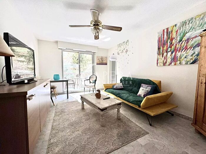 Appartement à vendre - Nice, Madeleine - 3 pièces - 2 chambres