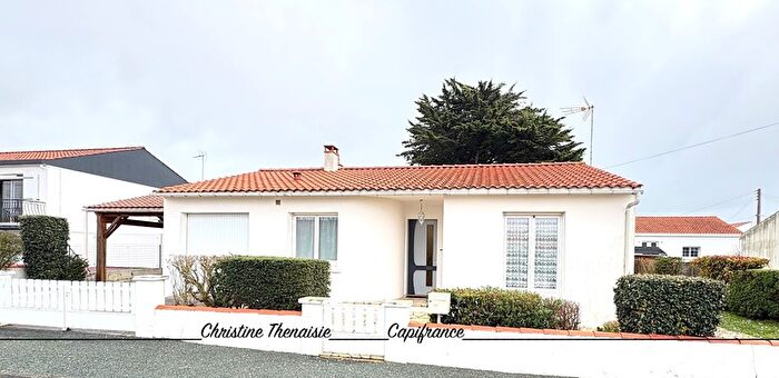 Maison à vendre - Saint-Gilles-Croix-de-Vie - 4 pièces - 2 chambres