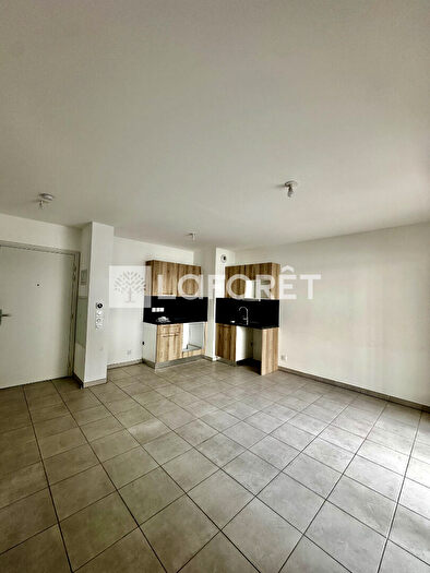 Appartement à louer - Arles, Barriol - 2 pièces - 1 chambre