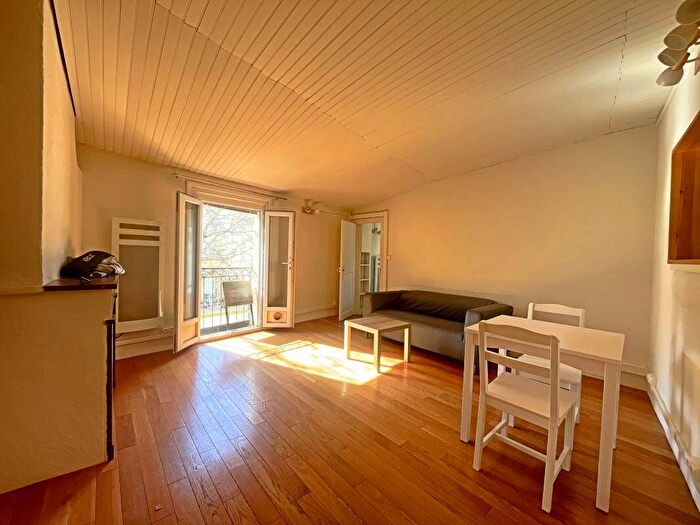 Appartement à louer - Beaux Arts, Montpellier - 2 pièces - 1 chambre