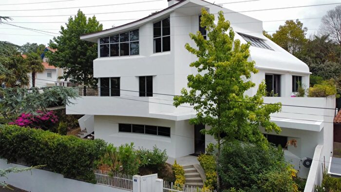 Maison 10 pièces à vendre - Hendaye, Ville