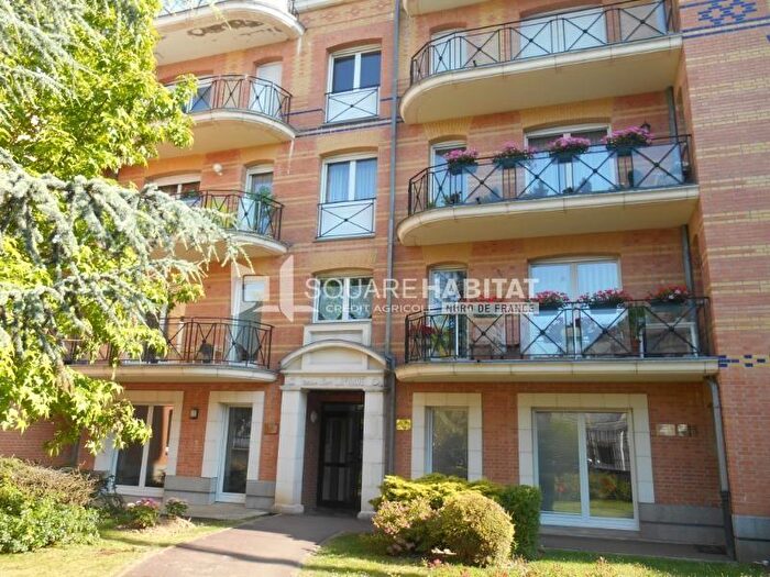 Appartement à louer - Valenciennes, Saint-Michel, Tertiales, Le Roleur - 1 pièce