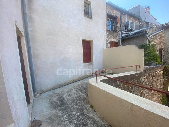 Maison 5 pièces à Saint-Victor-de-Malcap, à vendre