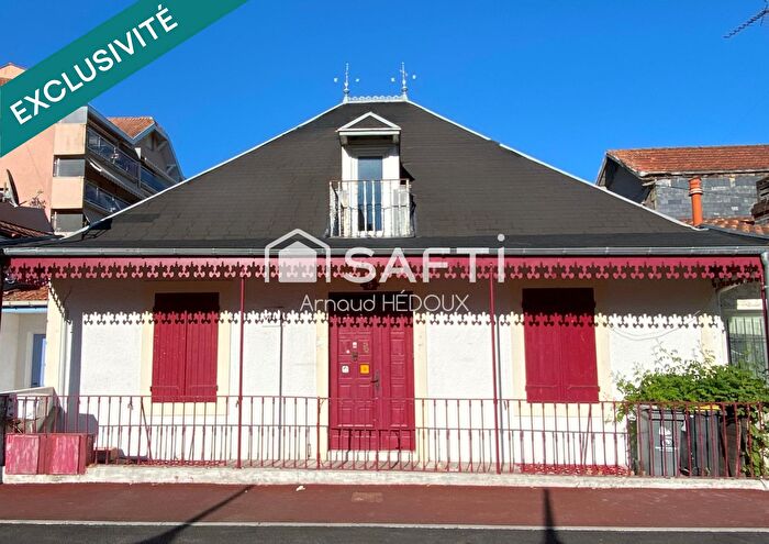 Arcachon, Centre-ville, La Chapelle, Gare : Maison 5 pièces à vendre