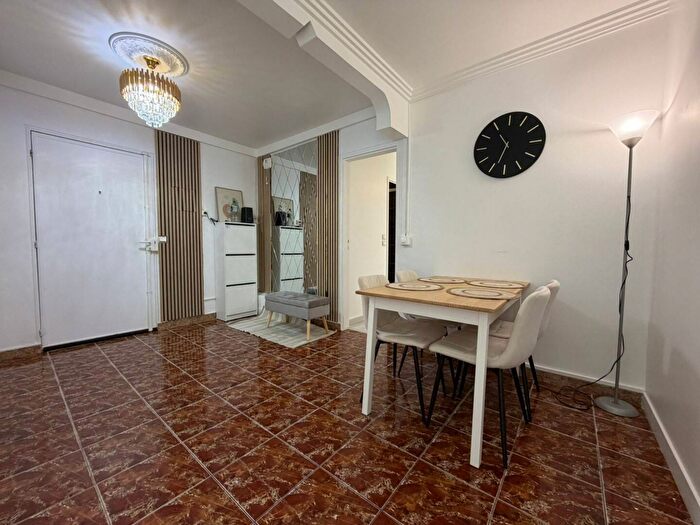 Appartement 4 pièces à louer - Village Chandon, Gennevilliers