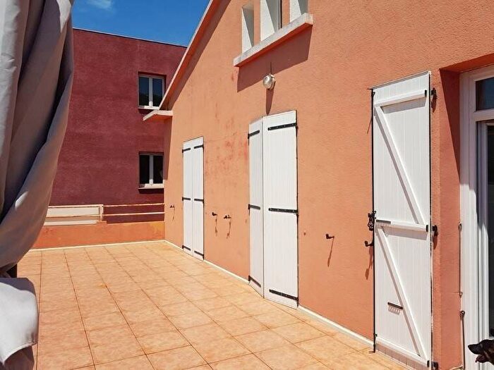 Appartement à louer - Perpignan - 5 pièces - 4 chambres