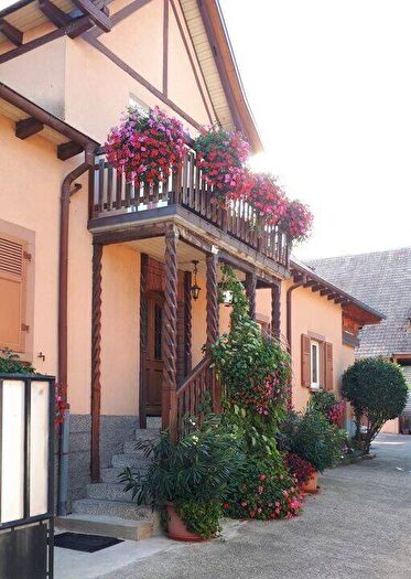 Appartement à louer - Stotzheim - 6 pièces - 5 chambres