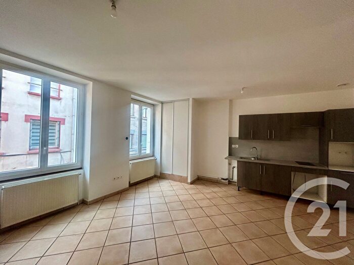 Appartement à louer - Saint-Étienne, Crêt de Roc - 3 pièces - 2 chambres