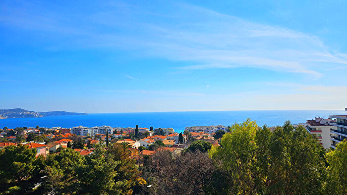 Appartement à vendre - Nice, Caucade - 3 pièces - 2 chambres