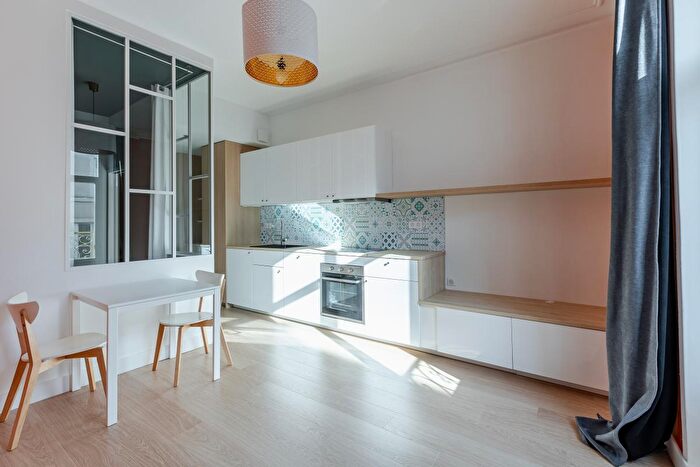 Appartement 2 pièces à Nantes, Saint-Clément, Jardin des plantes, Caserne Lamoricière, à louer