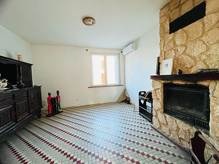 Granges-sur-Lot : Maison 4 pièces à vendre
