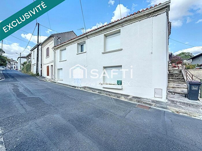 Maison à vendre - Saint-Michel - 4 pièces - 3 chambres