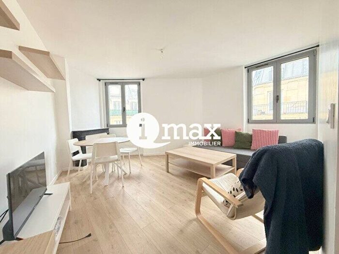 Appartement à louer - Sentier-Bonne Nouvelle, Paris ème - 2 pièces - 1 chambre