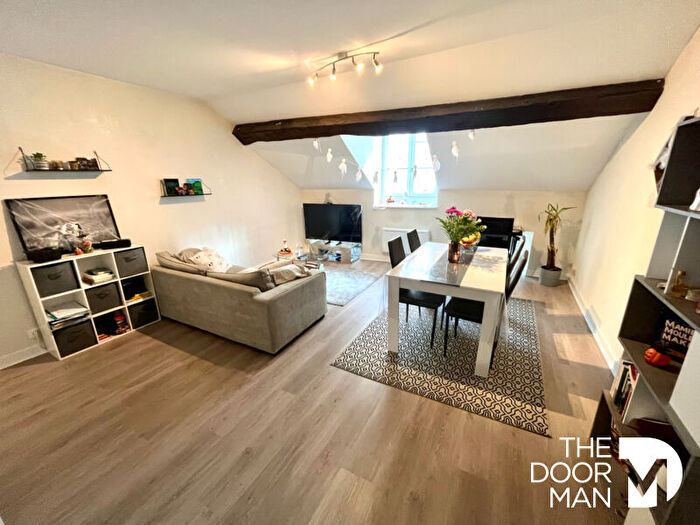 Appartement à vendre - Langres - 4 pièces - 1 chambre