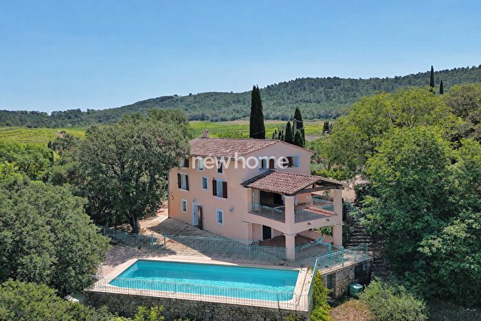 Maison à vendre - Carcès - 6 pièces - 3 chambres