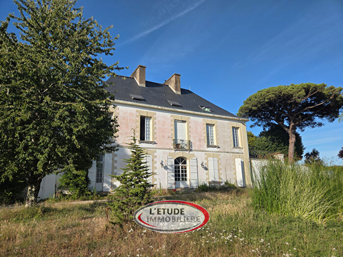 Le Pellerin : Maison 5 pièces à vendre