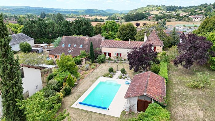 Maison à vendre - Coux-et-Bigaroque - 6 pièces - 4 chambres