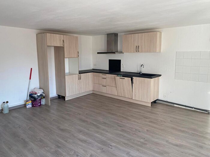 Appartement à vendre - Neufchâteau - 4 pièces - 2 chambres