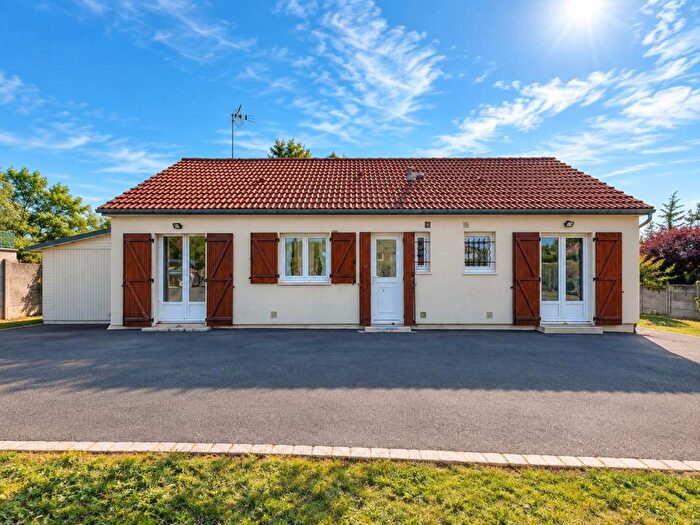 Maison 5 pièces à Maintenon, à vendre