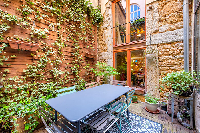 Lyon 1er, Haut, Coeur des Pentes : Appartement 5 pièces à vendre