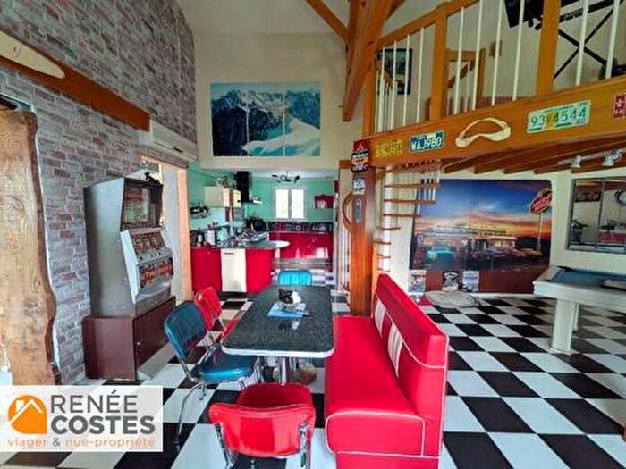 Maison à vendre - Grézac - 8 pièces - 6 chambres