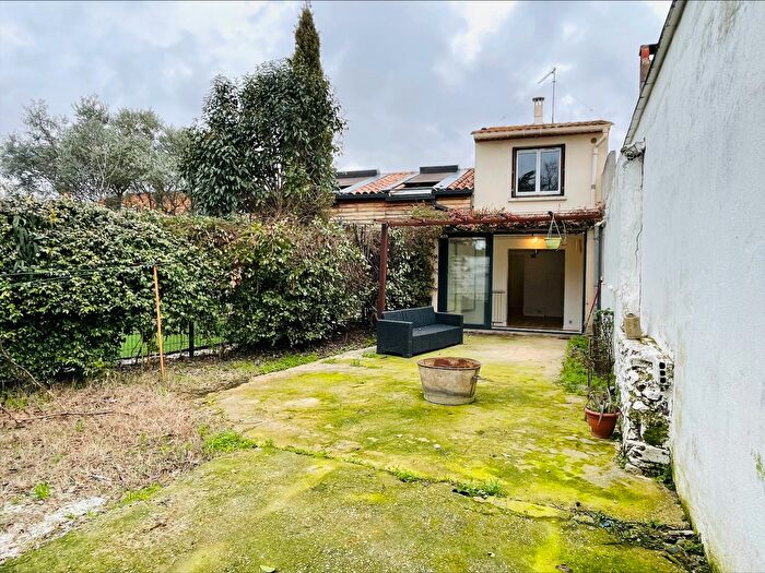 Maison à louer - Mauguio, Espace agricole, Aéroport, Etang de lOr - 3 pièces - 2 chambres