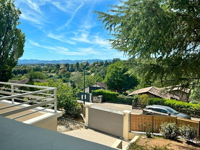 Maison à louer - Centre et Sud Est, Saint-Didier-au-Mont-dOr - 6 pièces - 5 chambres