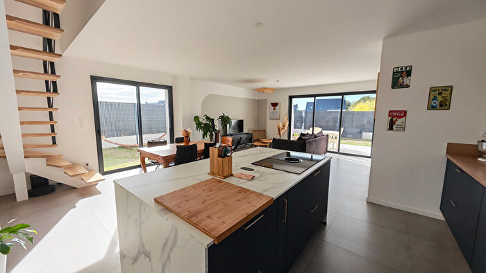 Guérande, Centre-ville, Faubourgs - Maison 5 pièces à vendre