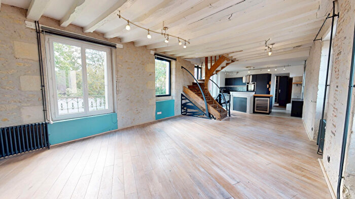 Nevers, République, Préfecture - Appartement 5 pièces à louer