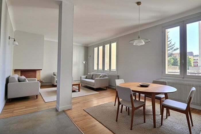 Appartement à vendre - Clermont-Ferrand, Jaude, Fontgiève Saint-Alyre - 2 pièces - 1 chambre