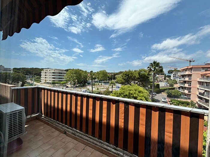 Antibes : Appartement 3 pièces à louer