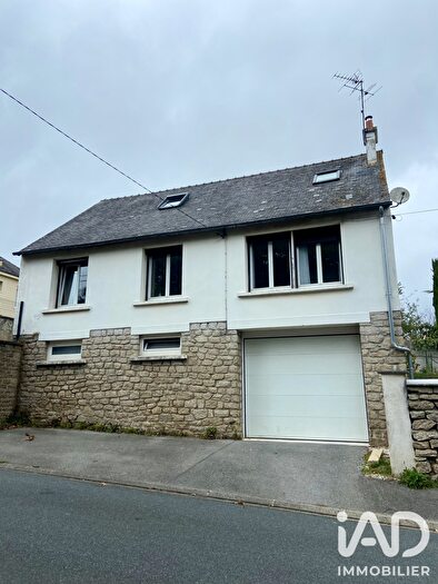 Maison 4 pièces à vendre à Réguiny