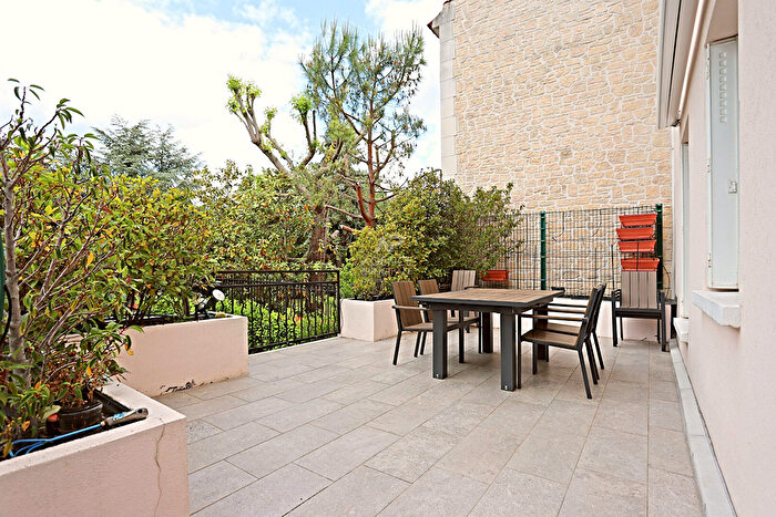 Maison 6 pièces à vendre - Nanterre, Centre-ville