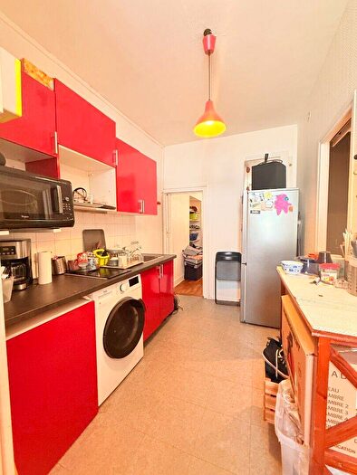 Bassin de la Villette, Paris 19ème arrondissement : Appartement 1 pièce à louer