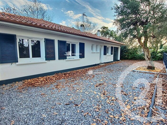 Maison à louer - Tosse - 5 pièces - 4 chambres