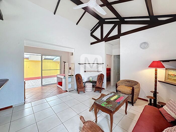 Maison à louer - Cayenne - 3 pièces - 2 chambres